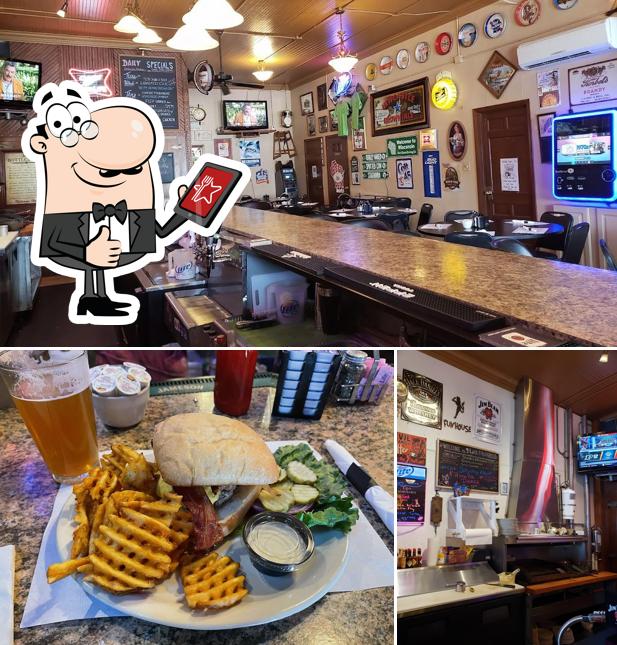 Black Frog Grille, Sullivan - Restaurant menu, prices and reviews
