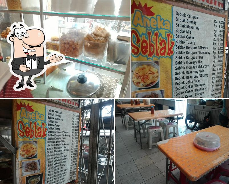 Restaurante Aneka Seblak, Bandung, Jl. Raya Panyileukan No.7 ...