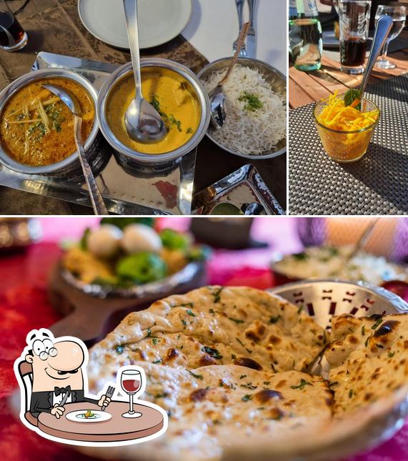 Shahi Maharaja Palace - traditional tandoori kitchen, Langenhagen ...