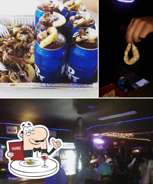 Los Compadres Bar, 25496 E Baseline St in Highland - Restaurant reviews