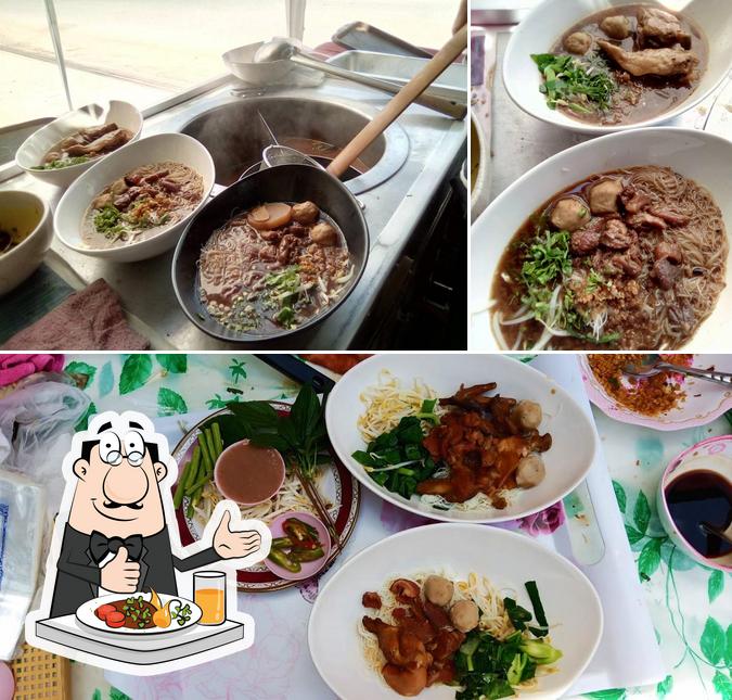 Annaz coffee@เตี๋ยวเรือเฝอสูตรเด็ดเจ้าเก่า restaurant, Songkhla ...