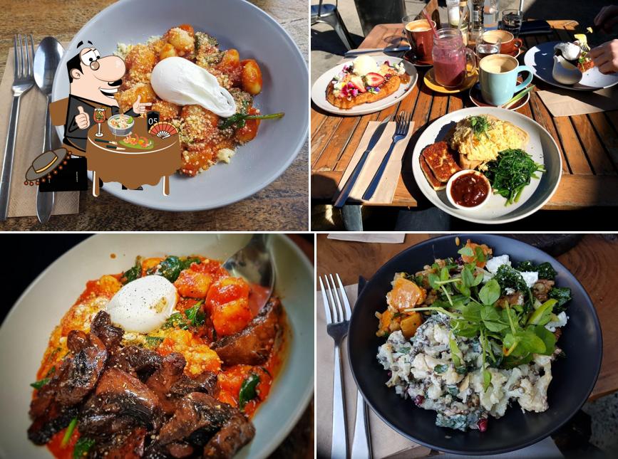 Farmhouse, Kedron Cafe, Kedron - Restaurant menu, prices and reviews