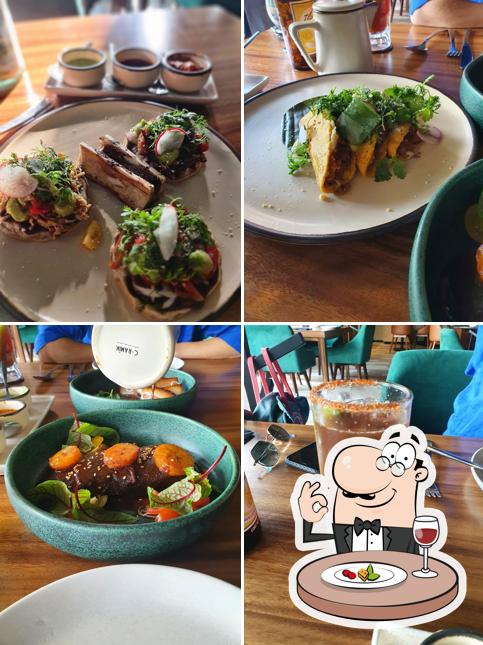 Zarzo pub & bar, Santiago de Querétaro - Restaurant reviews