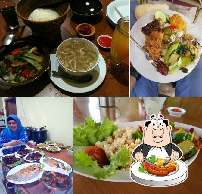Telaga Traditional Resto, Karawang - Restaurant menu, prices and reviews