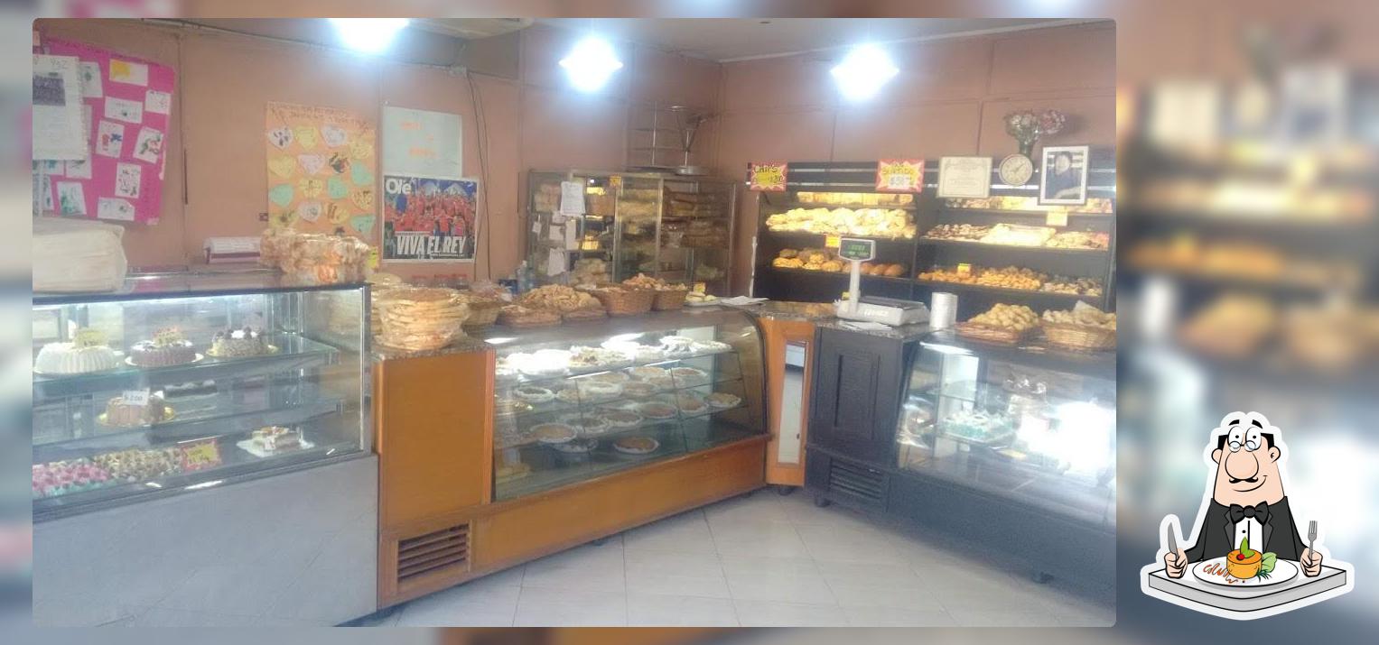 Panaderia "El Trebol", Longchamps - Restaurant reviews