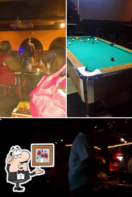 Memories Bar & Grill, Indianapolis - Restaurant menu, prices and reviews