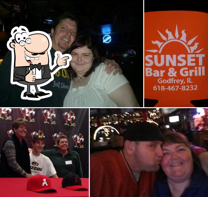 Sunset Bar & Grill, Godfrey - Restaurant menu, prices and reviews