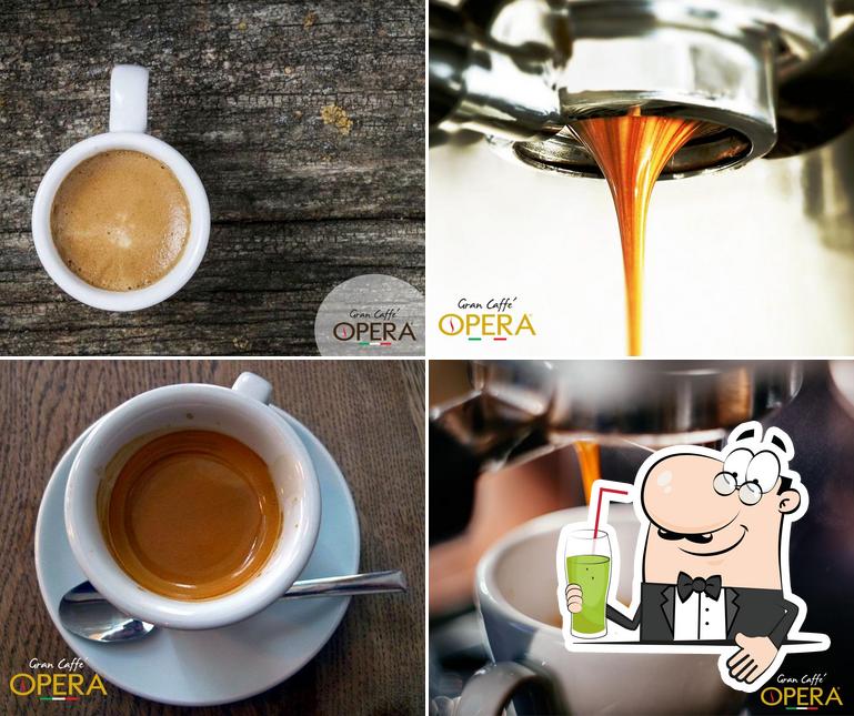 Gran Caffè Opera cafe, Italia - Restaurant reviews