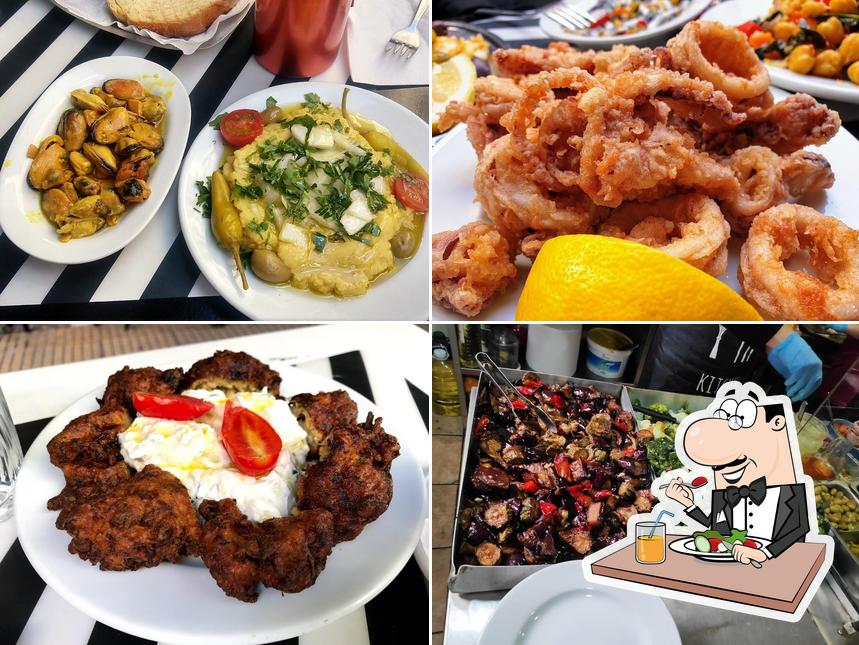 Tis theatrou to steki, Athens, Theatrou 7 - Restaurant reviews