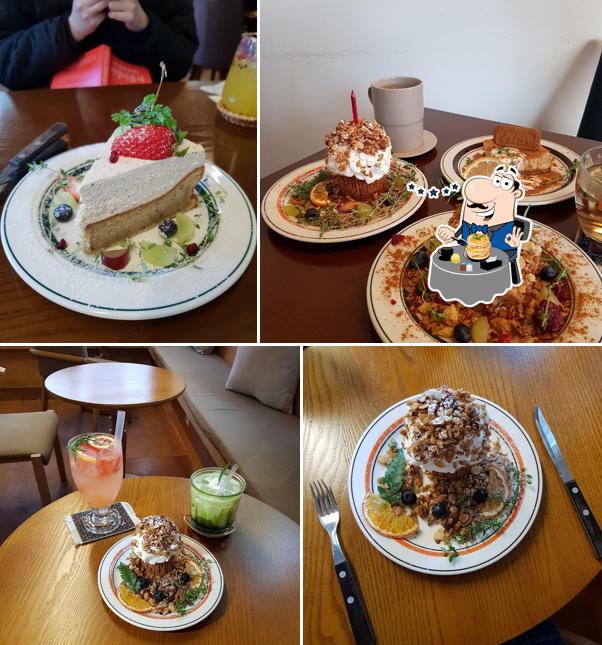 Feather Coffee cafe, Seoul - Restaurant reviews