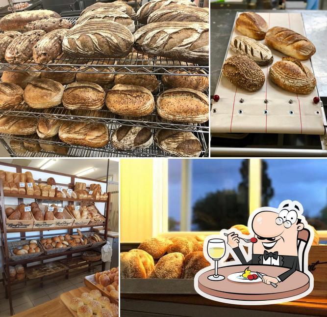 Mount Claremont Village Bakery in Mount Claremont - Restaurant reviews
