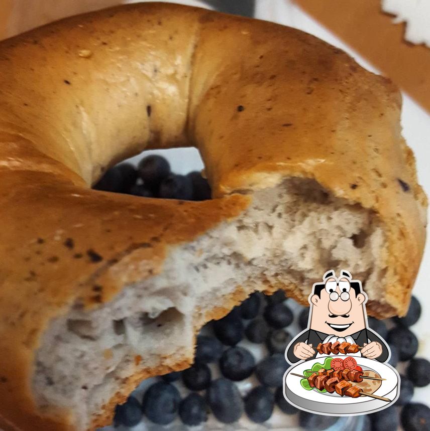 Top Bagel Restaurants in Montréal: A Must-Visit List