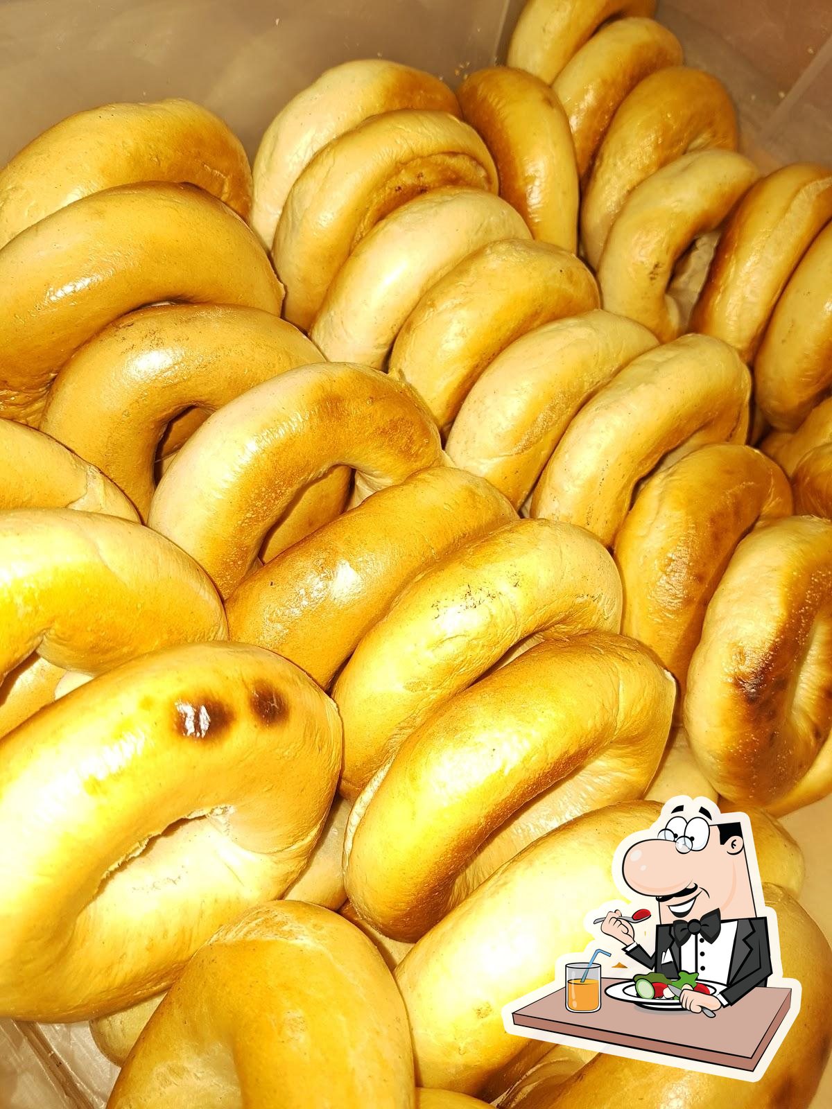 Top Bagel Restaurants in Montréal: A Must-Visit List