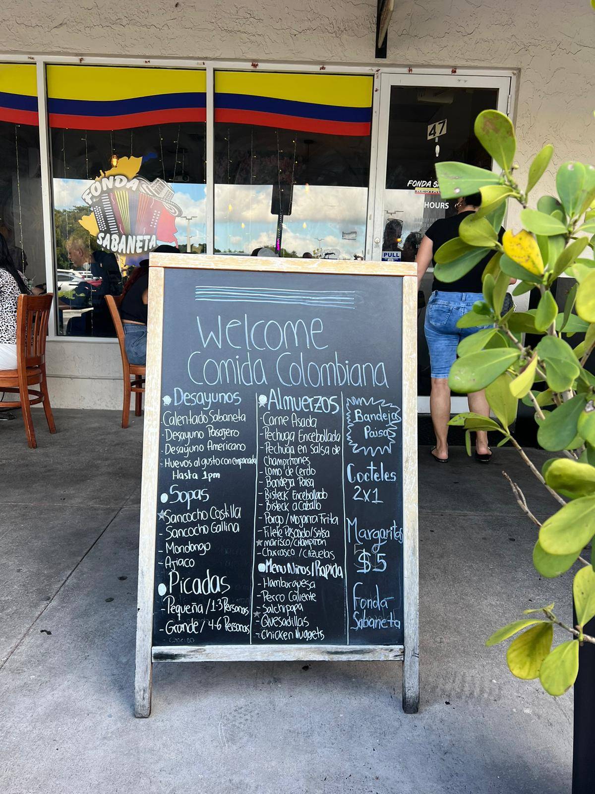Menu at Fonda Sabaneta restaurant, Miami