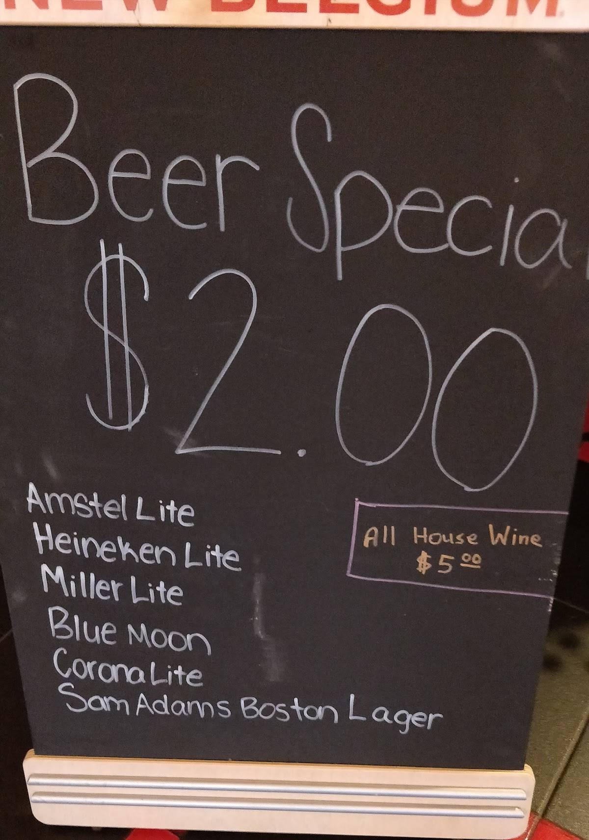 Menu at D lux Diner pub & bar, Middletown