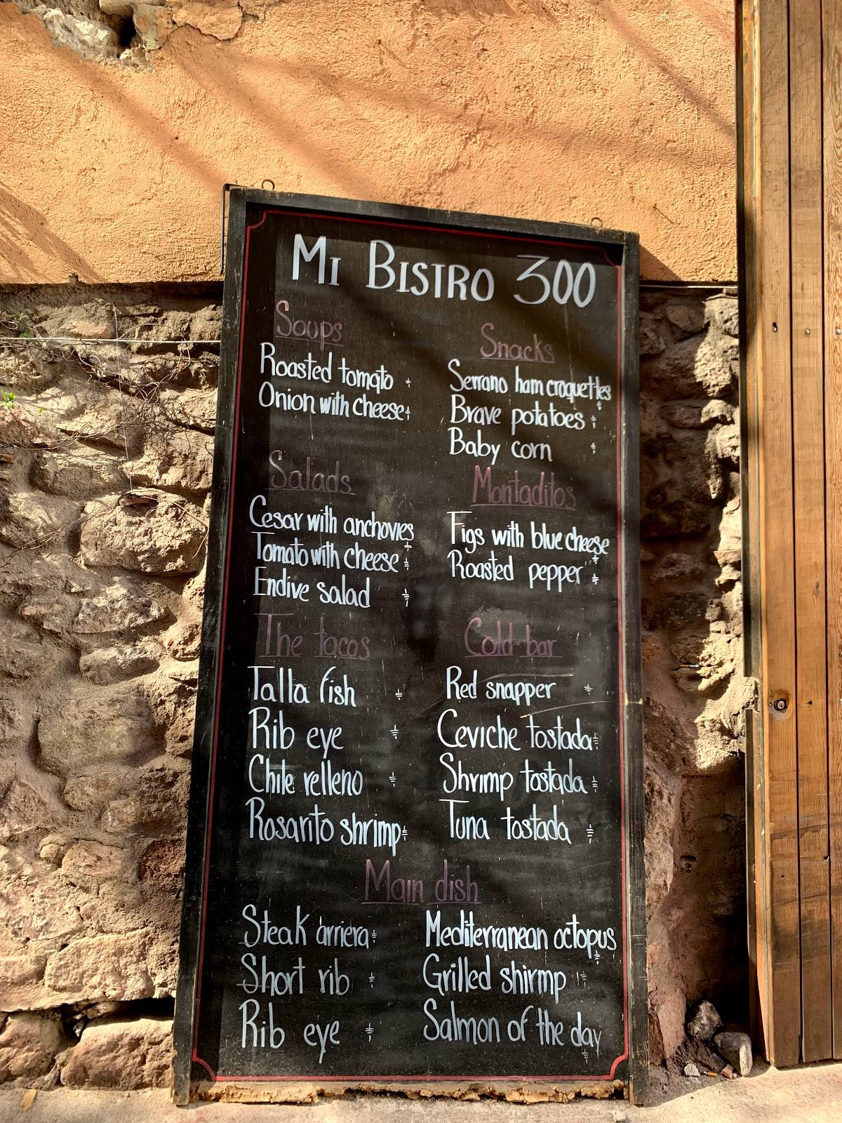 Menu at Mi Bistro 300 restaurant, San Miguel de Allende