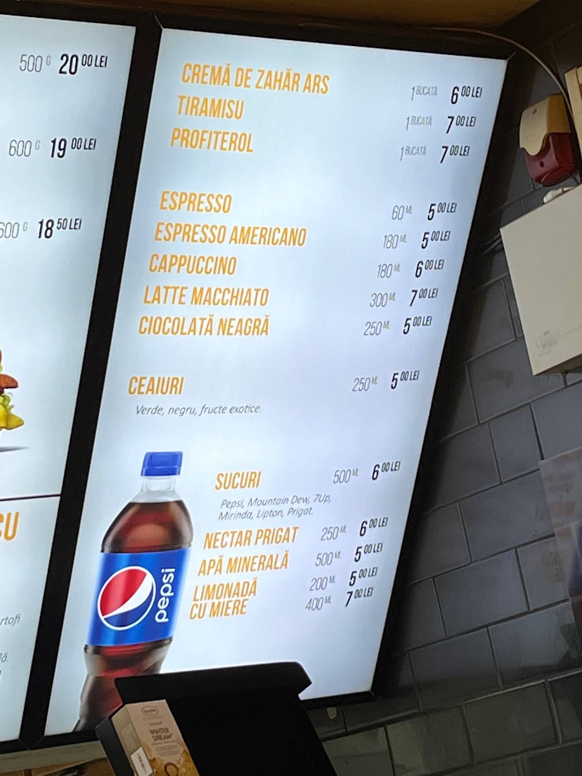 Menu at Panini, Brașov, Bulevardul 15 Noiembrie 40