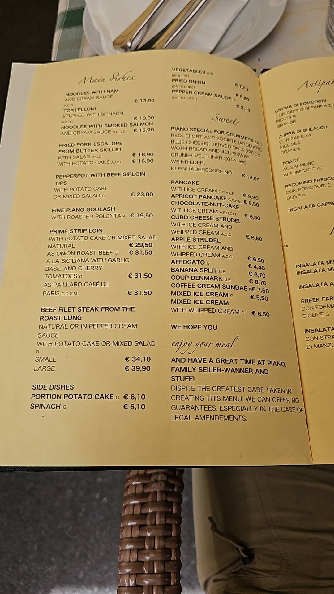Menu at Piano Bar-Cafe-Restaurant, Innsbruck