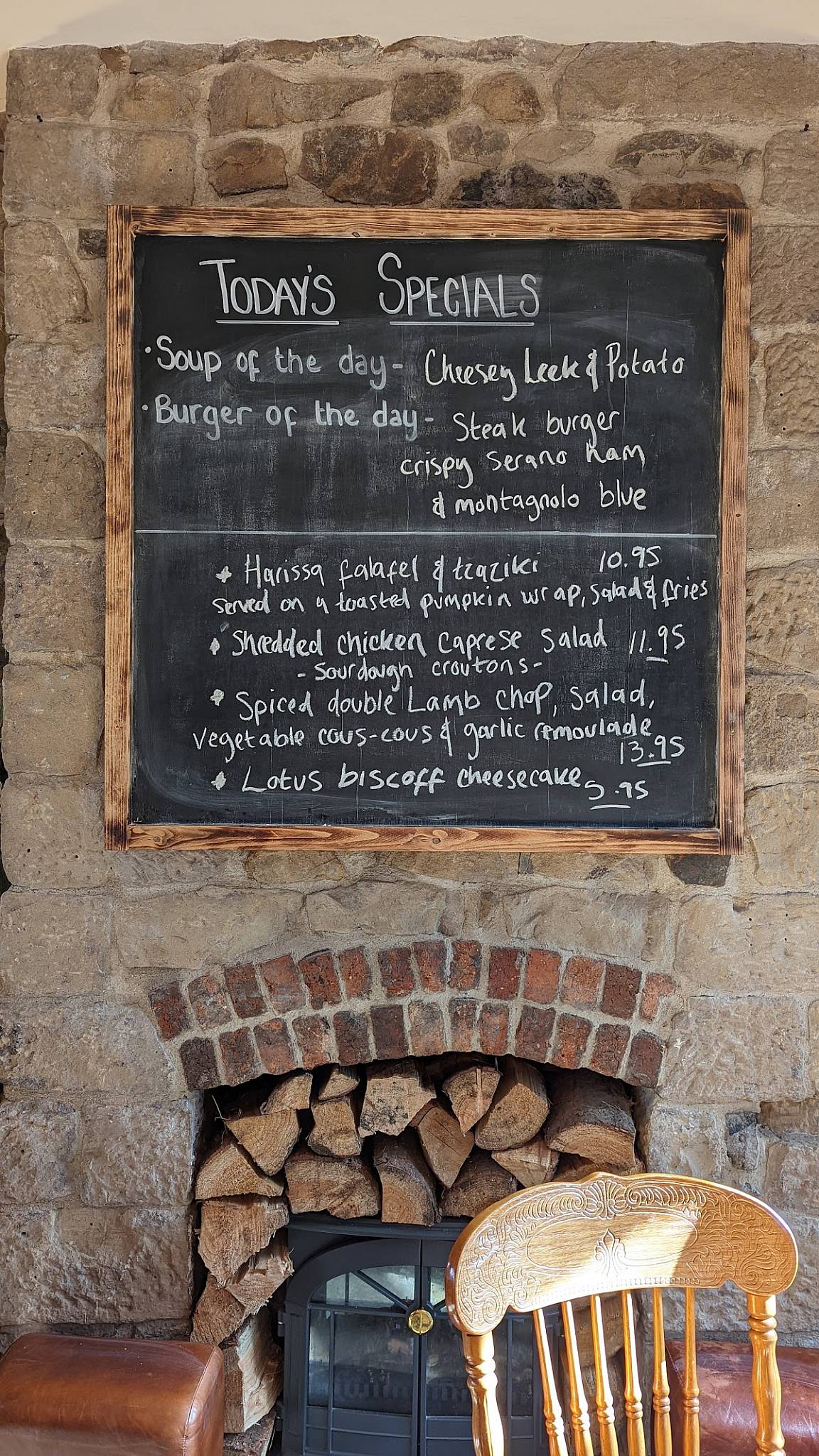 Menu at Lubens pub & bar, Buxton