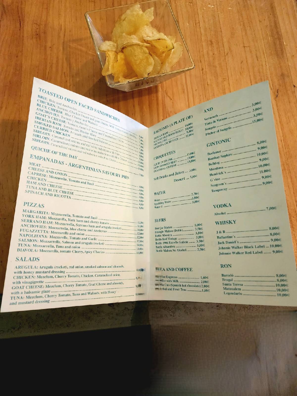 Menu at Tinto y Tapas II San Pedro restaurant, Madrid, C. de San Pedro