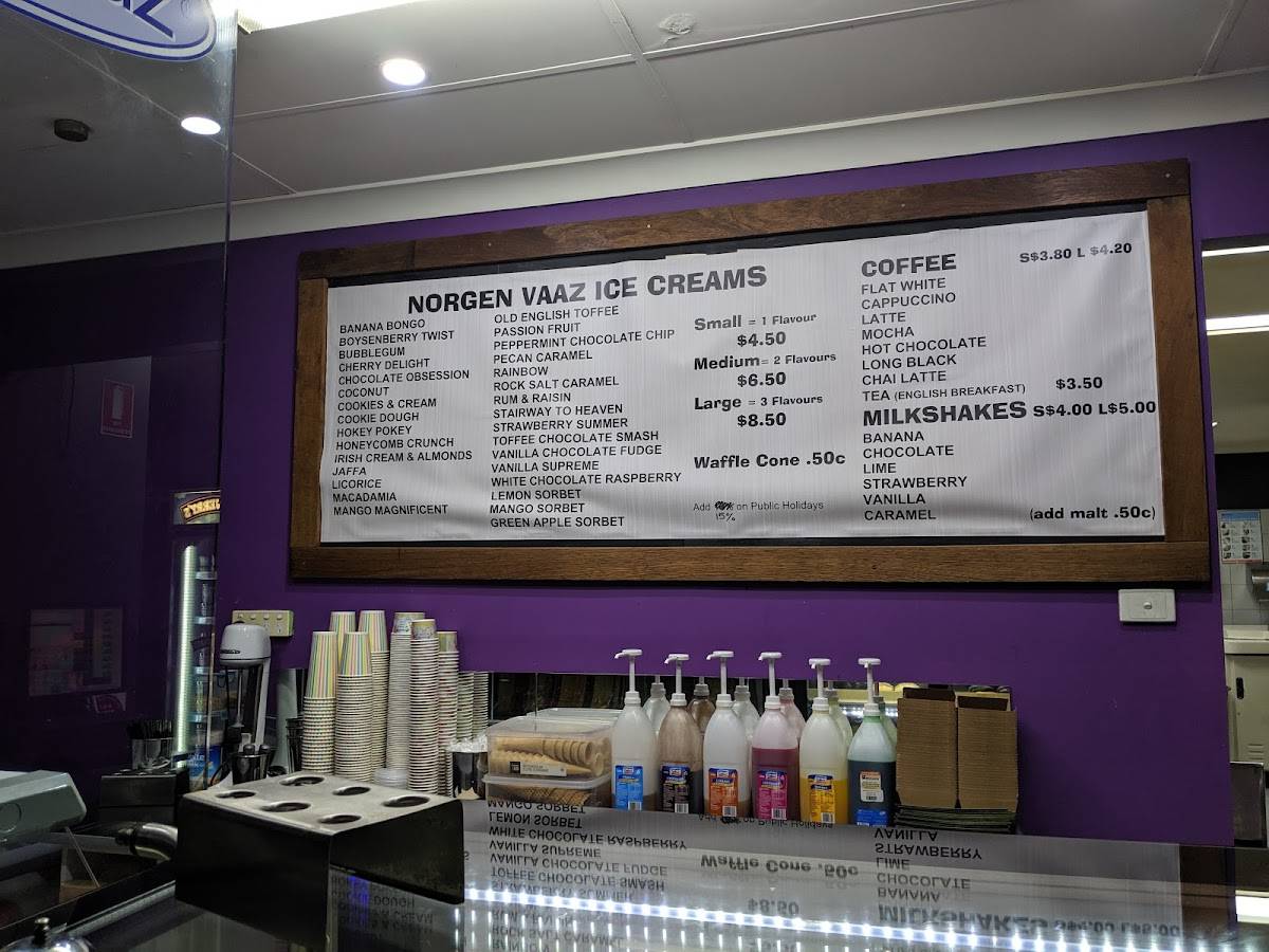 Menu at Black Box Pizza and Icecream pizzeria, Port Macquarie
