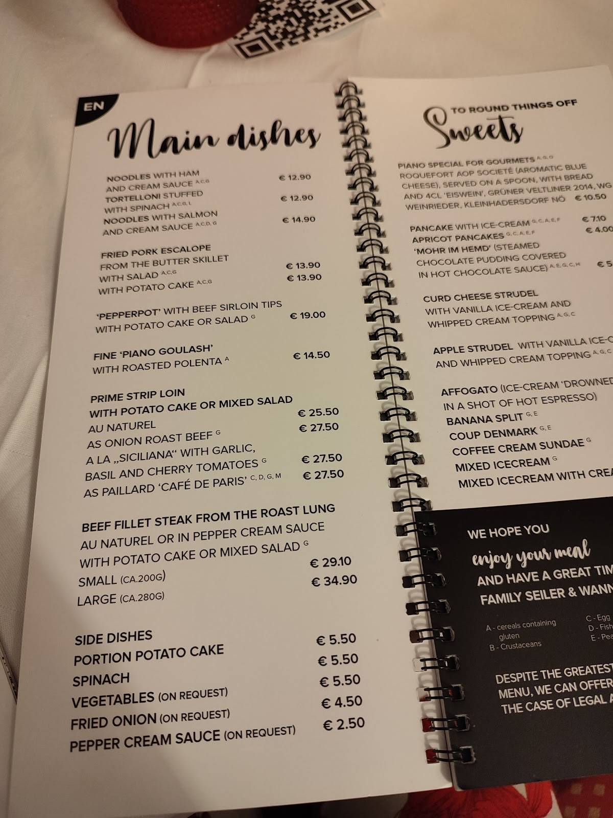 Menu at Piano Bar-Cafe-Restaurant, Innsbruck