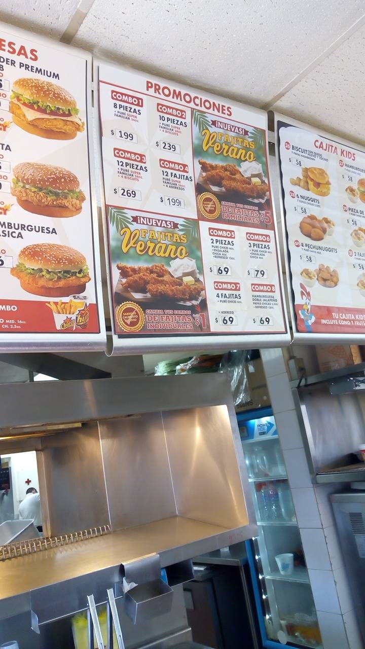 Menu at Church's Chicken restaurant, Nuevo Laredo, Blvd. Pedro Pérez ...