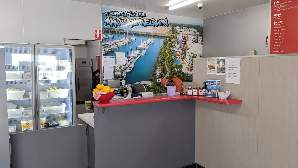 Menu at Vella's on Sydney fast food, Mackay