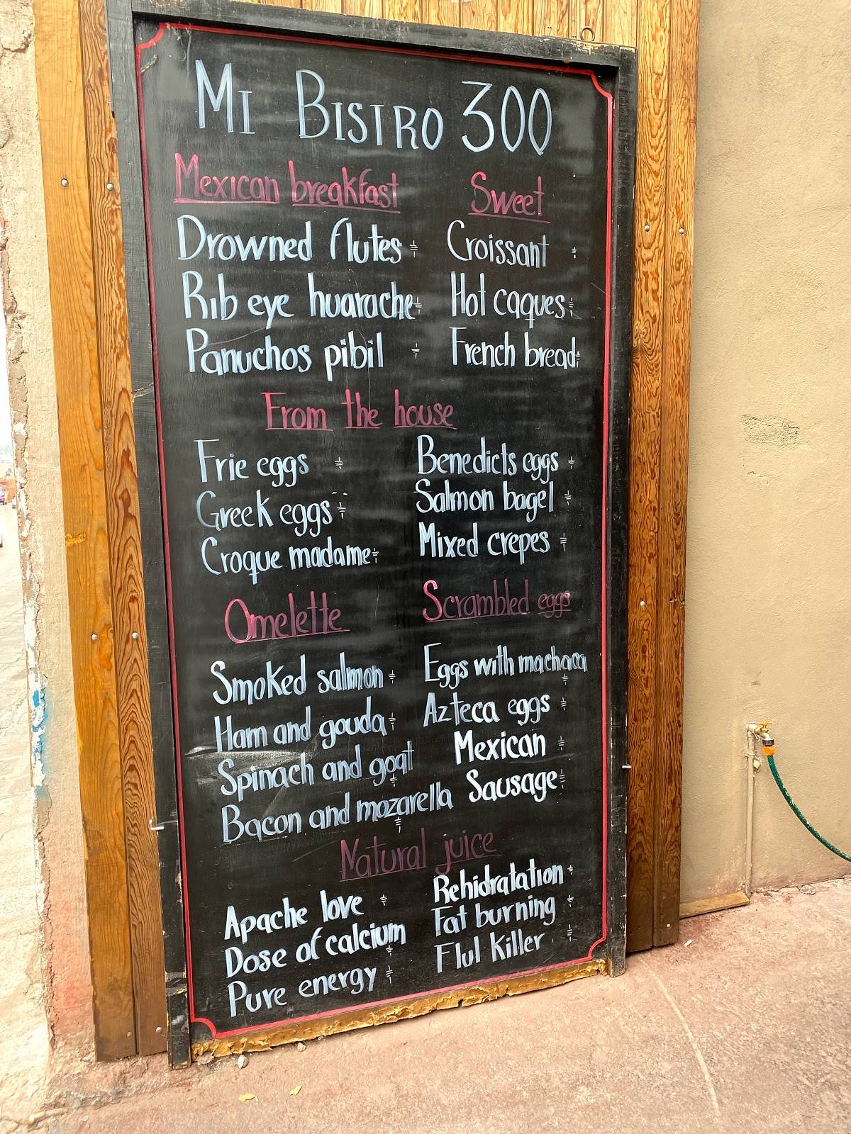 Menu at Mi Bistro 300 restaurant, San Miguel de Allende