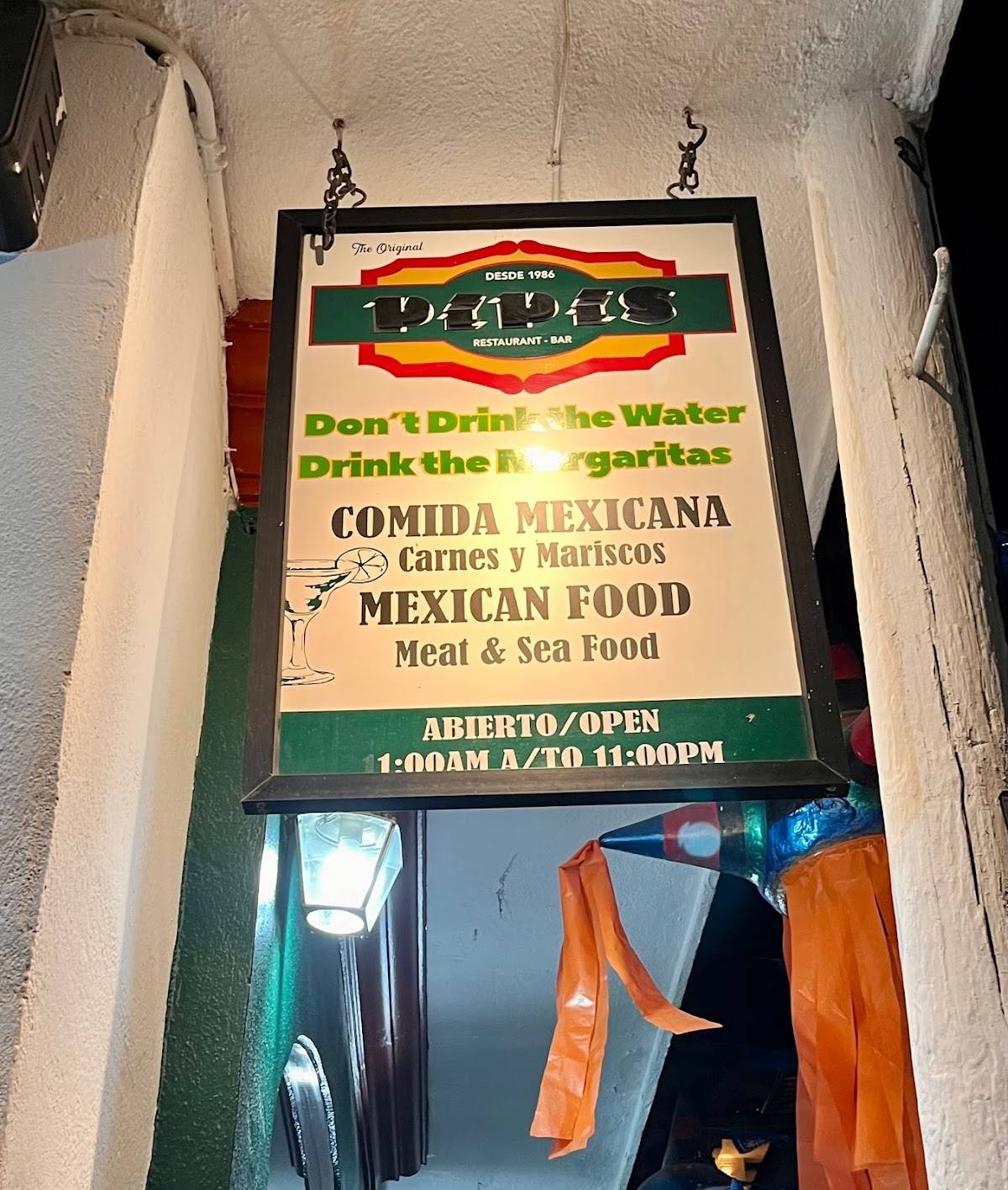 Menu at Pipis restaurant, Puerto Vallarta
