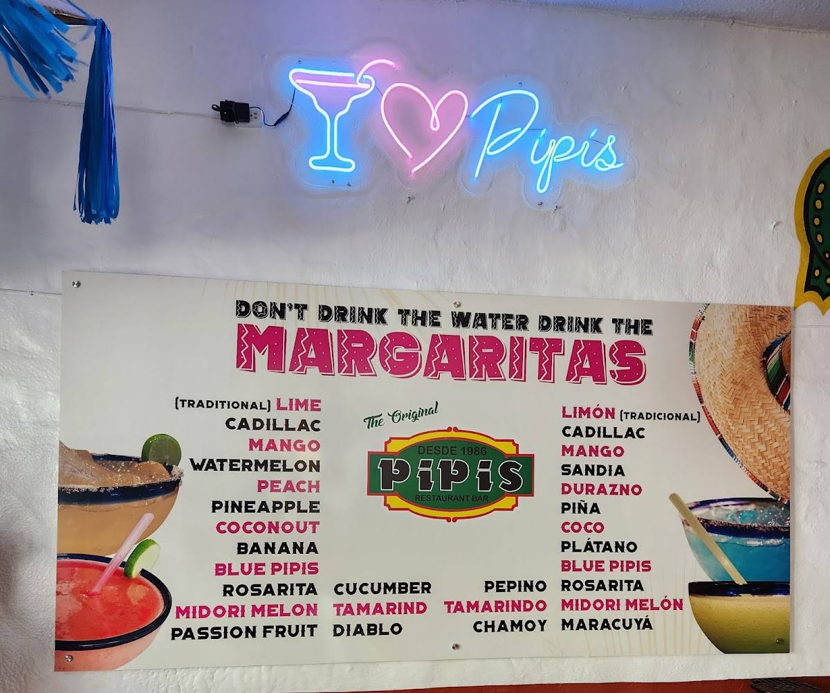 Menu at Pipis restaurant, Puerto Vallarta