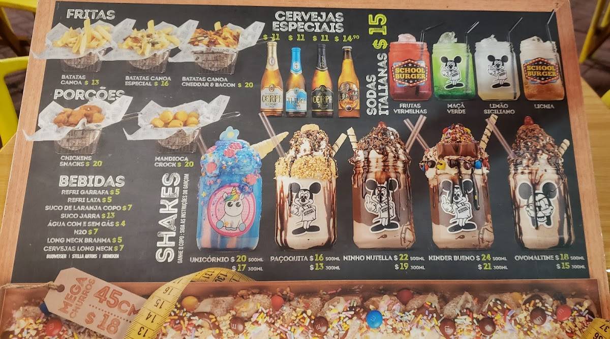 Menu em School Bus Burger restaurante, Piracicaba