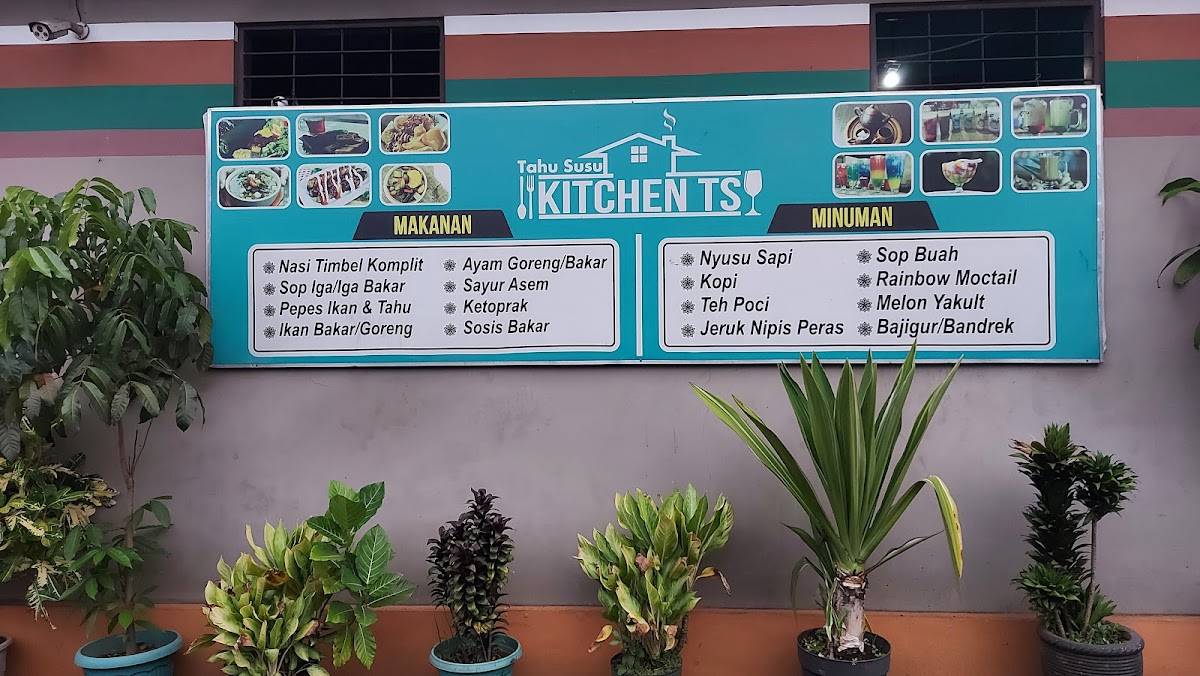Menu at RM.Tahu Susu restaurant, Indonesia, Jalan Raya Bandorasa Wetan