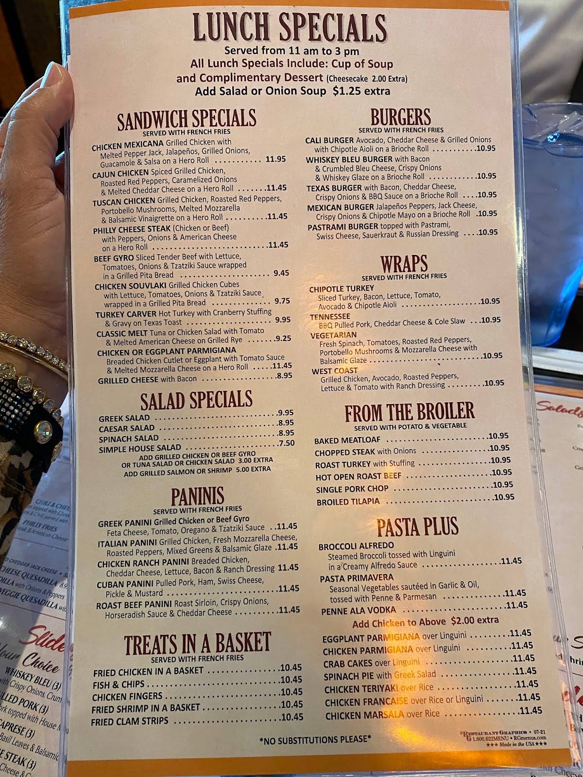 Menu at D lux Diner pub & bar, Middletown