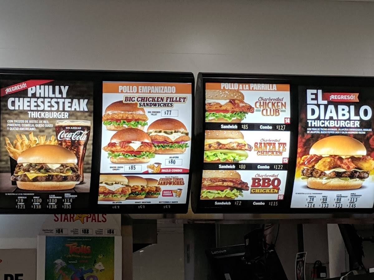 Carta del restaurante Carl's Jr., Tijuana, Carr Libre a Tecate