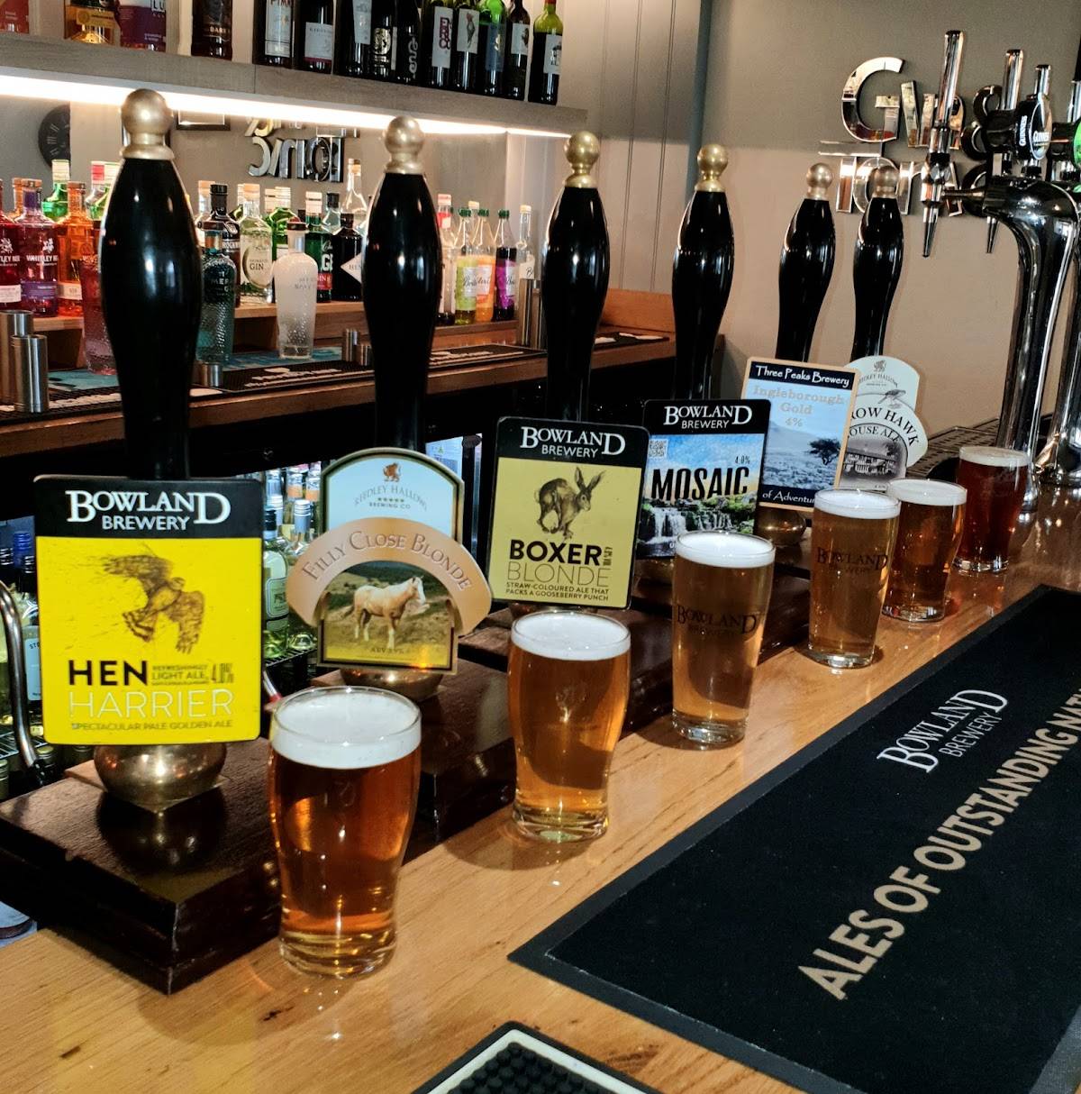 Menu at The Sparrowhawk pub & bar, Burnley, 152 Wheatley Ln Rd
