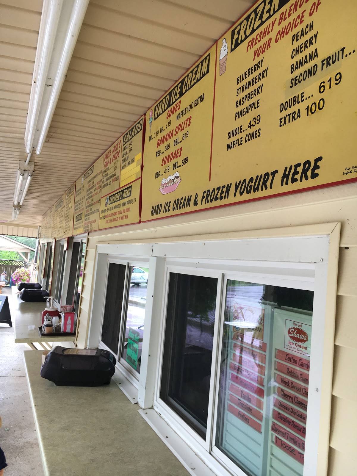 Menu at Freeze King restaurant, Huron East, Huron Rd