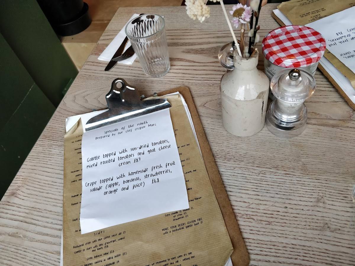 Menu at Le Merlin restaurant, London