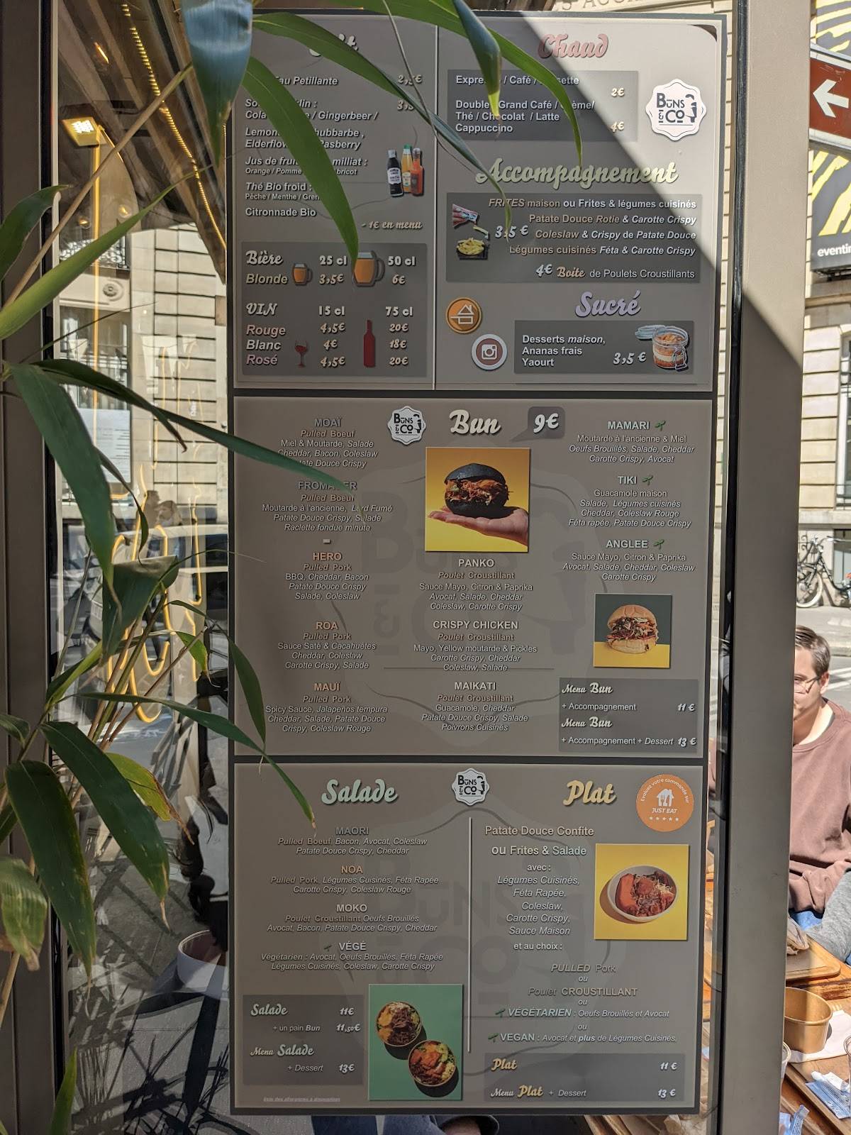 Menu at Mian Fan Taiwanese Fried Chicken restaurant, Paris
