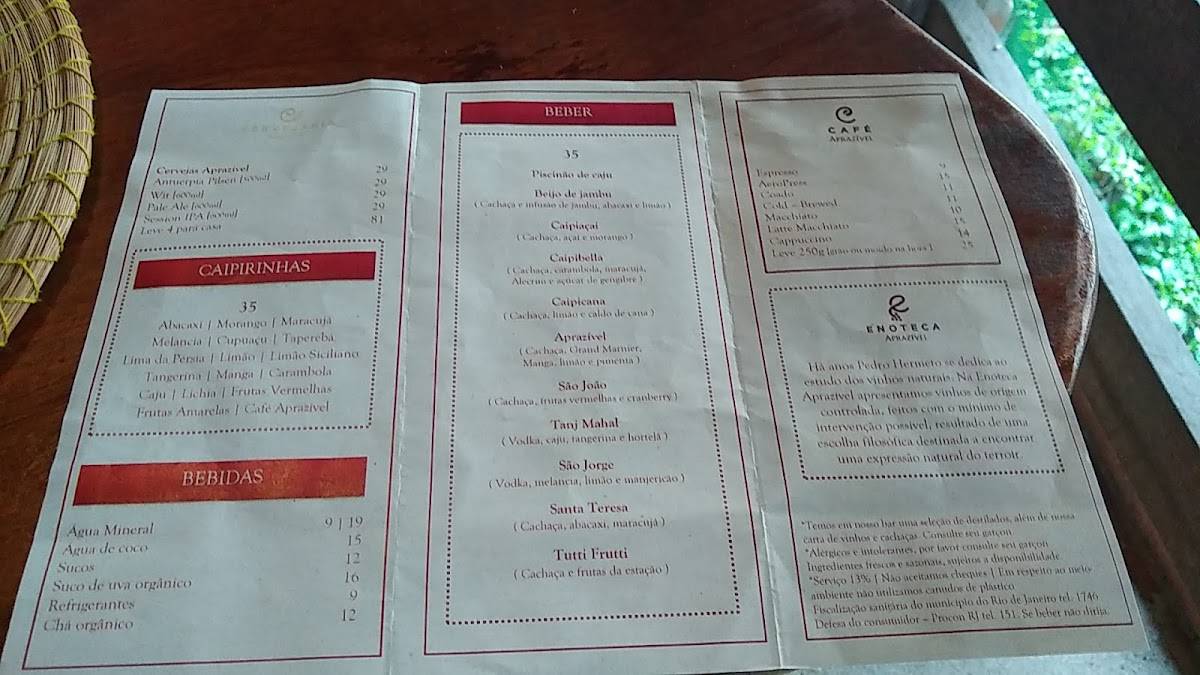 Menu em Aprazível restaurante, Rio de Janeiro