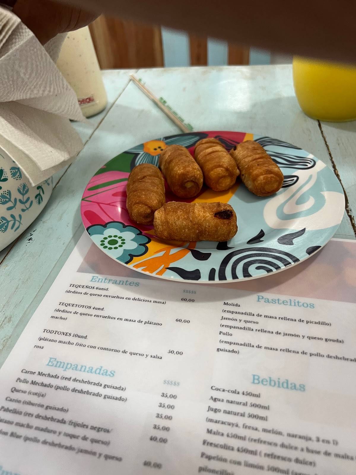 Menu at FRITANGA restaurant, Cancún