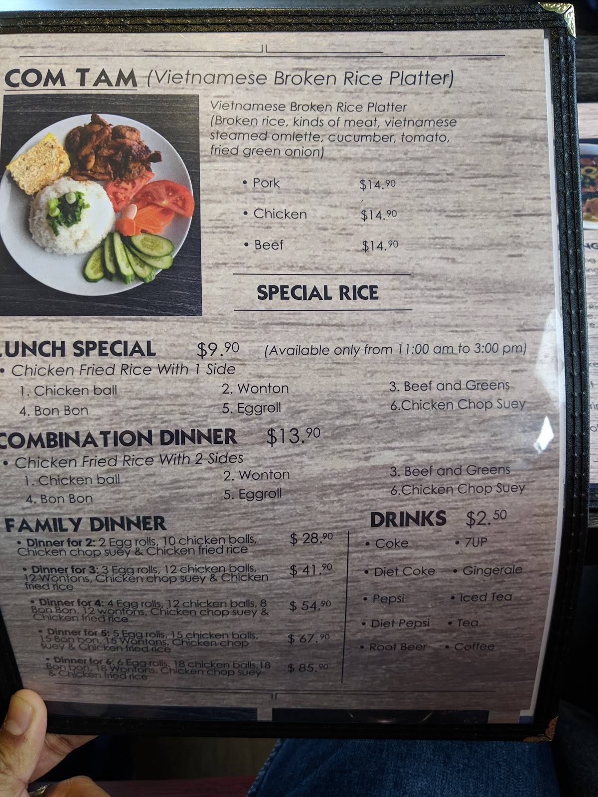 Menu at Pho Umami restaurant, Thunder Bay