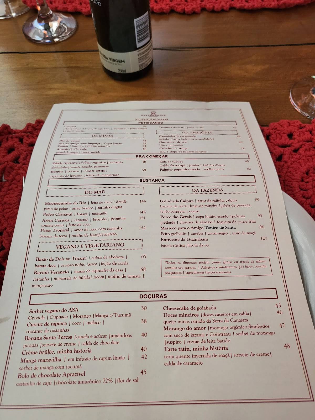 Menu em Aprazível restaurante, Rio de Janeiro