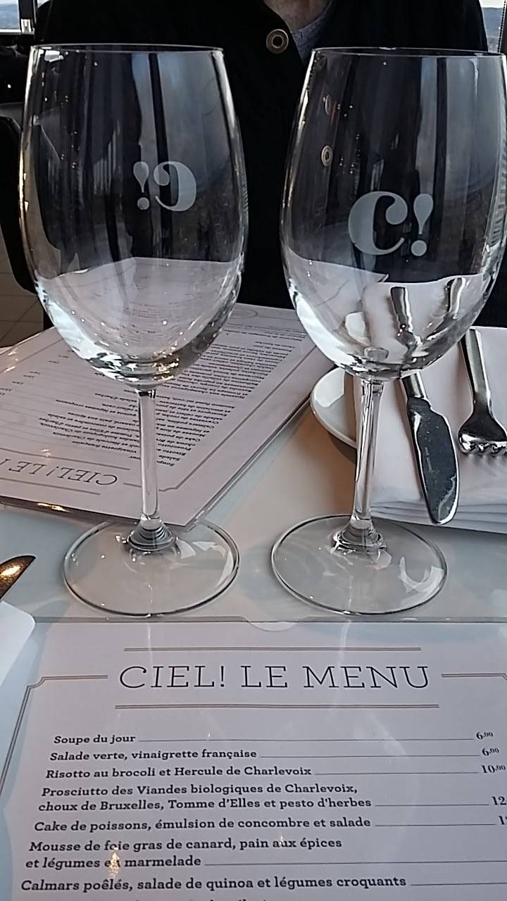 Menu au Ciel! Bistro Bar Tournant, Québec