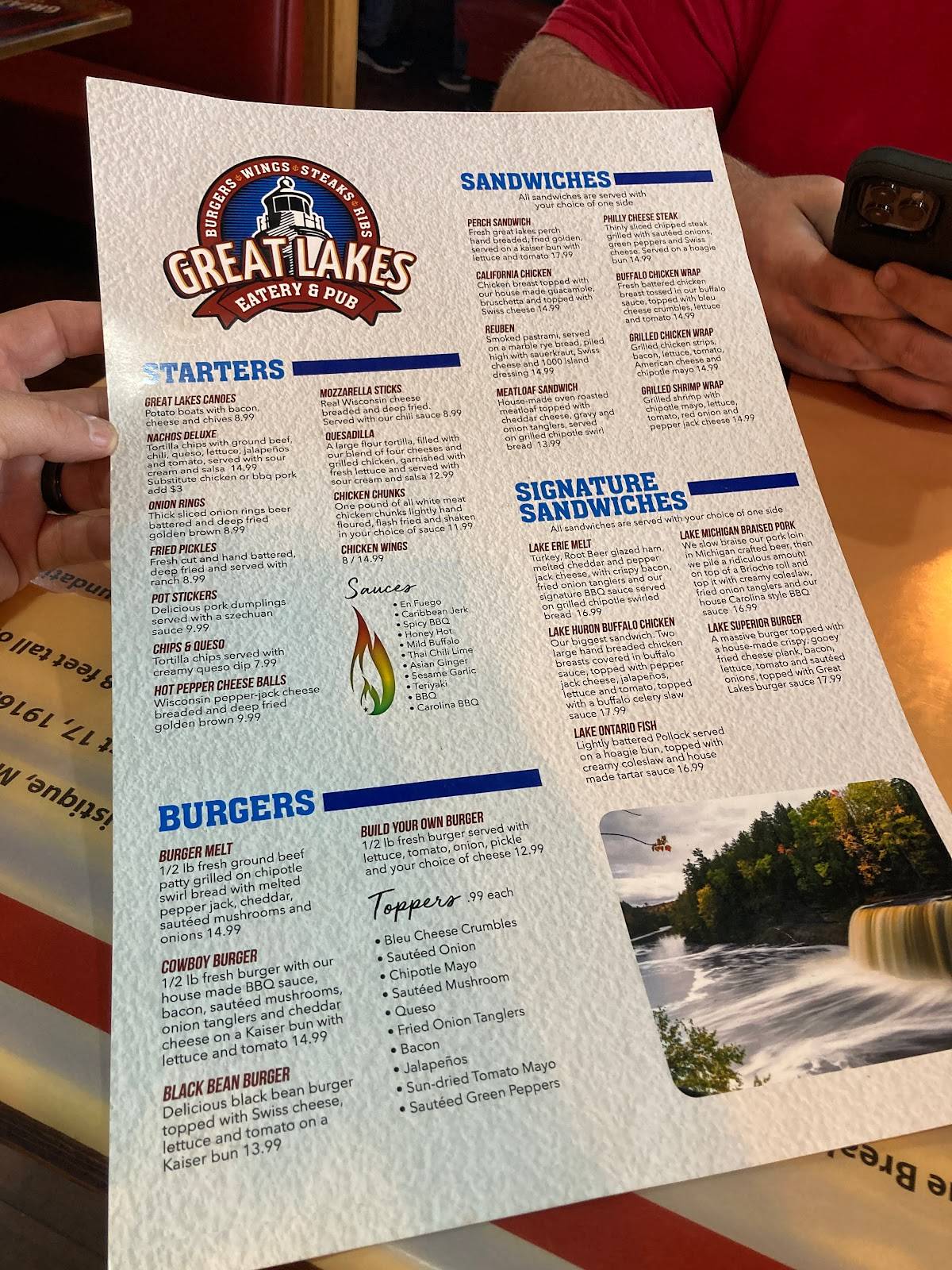 Menu at Great Lakes Eatery & Pub, Dundee