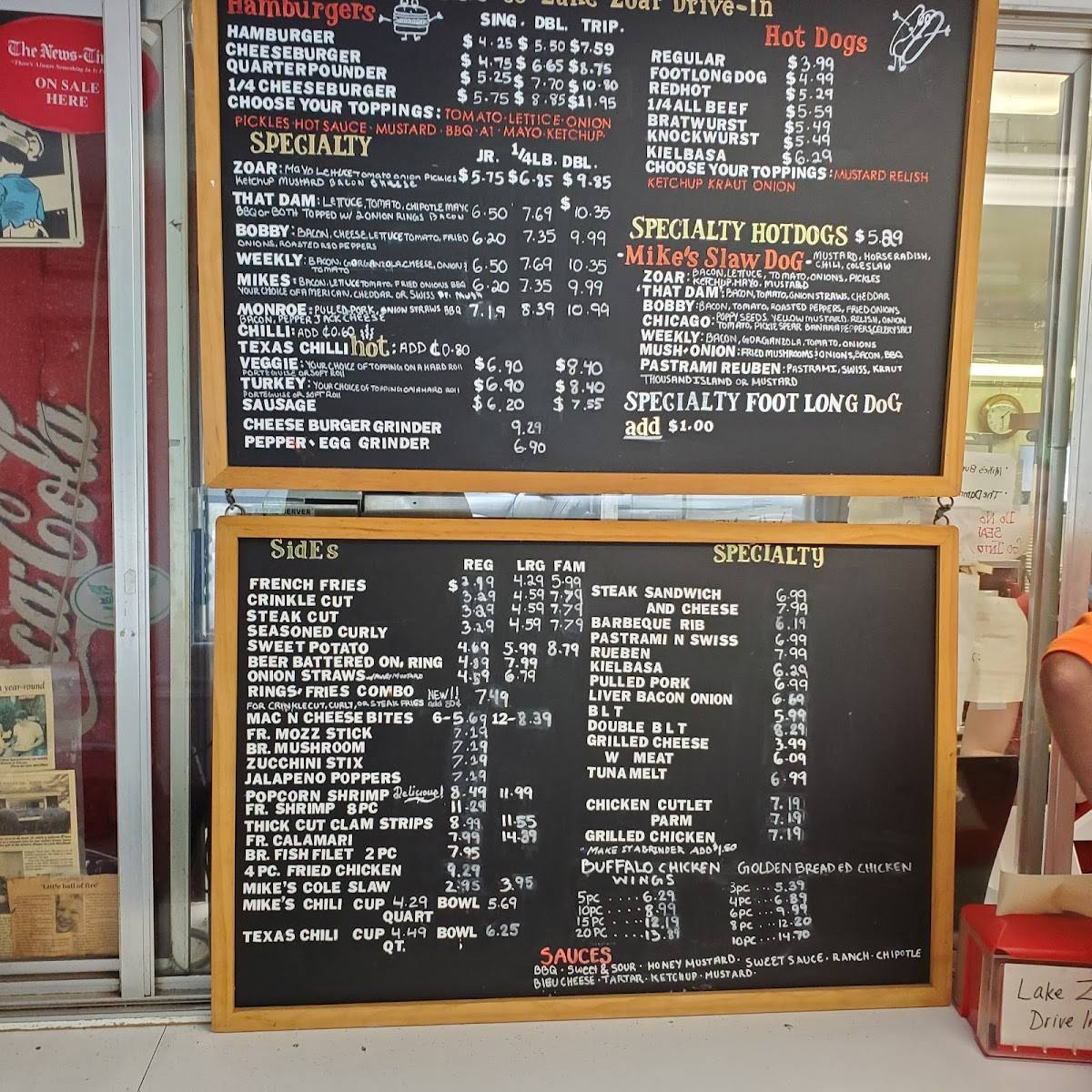 Menu at Lake Zoar Drive-In fast food, Monroe