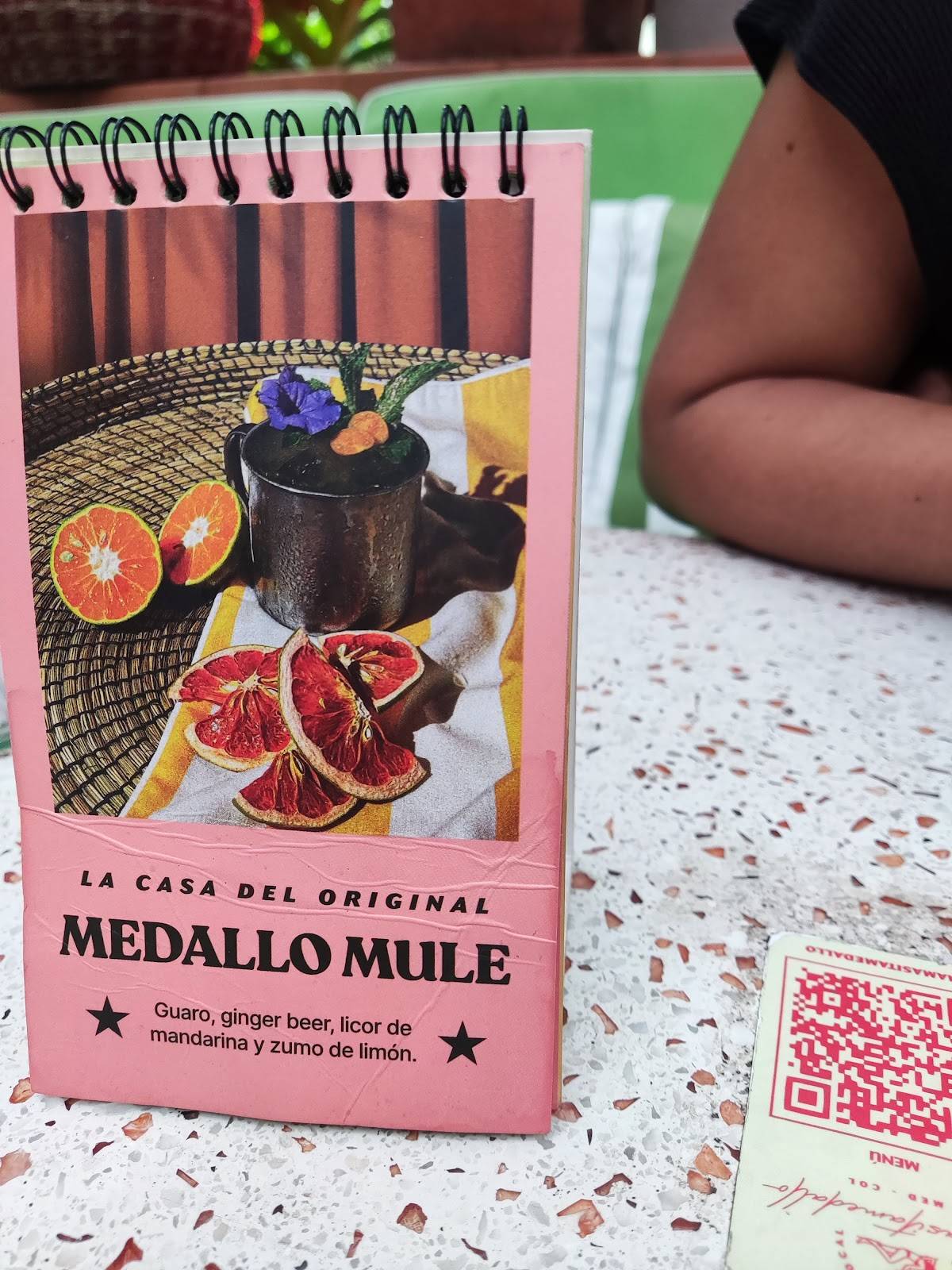 Carta del pub y bar Mamasita Medallo, Medellín