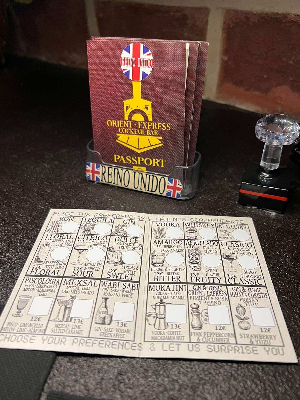 Carta de Orient Express Cocktail Bar, Barcelona