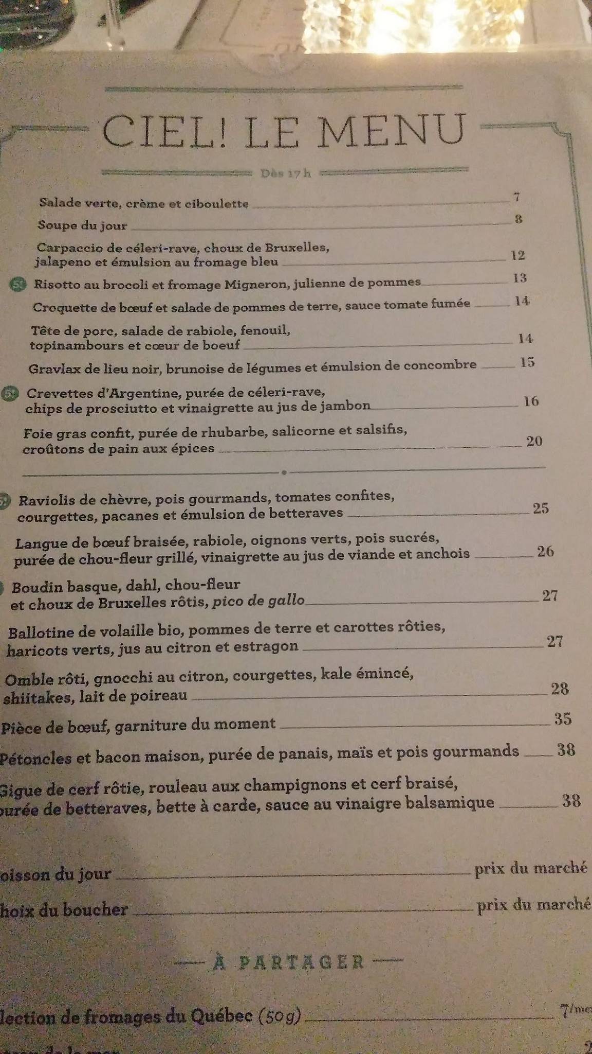 Menu au Ciel! Bistro Bar Tournant, Québec