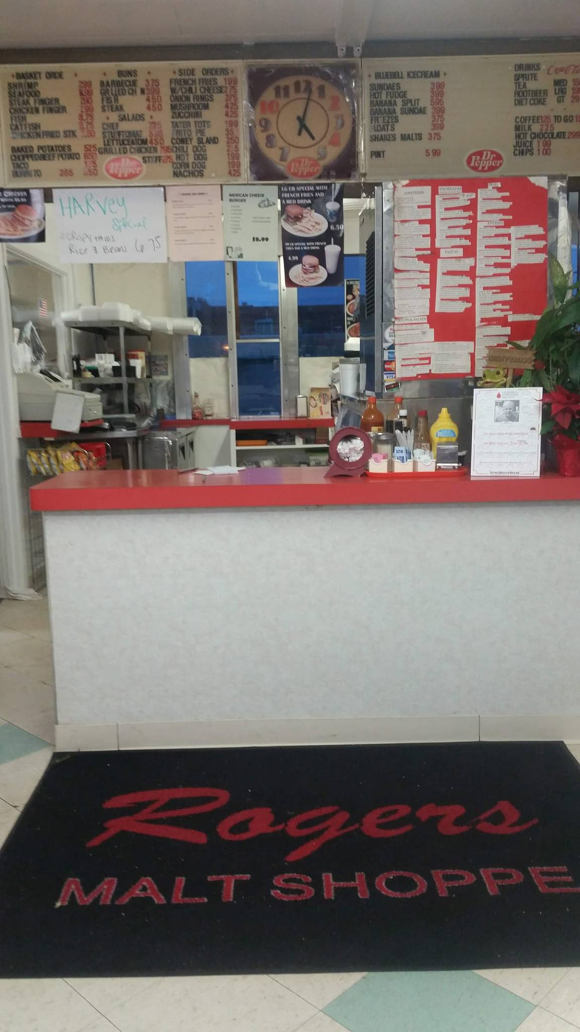 Menu at Rogers Malt Shoppe restaurant, Dickinson